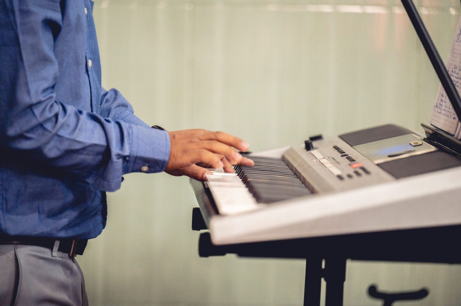 Who is famous for playing the keyboard? Top keyboard wizards