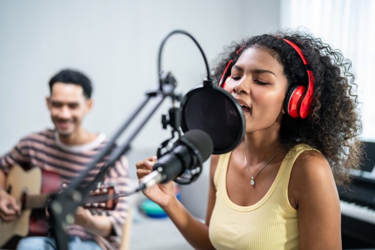 "Effective Singing Practice Routine" - The Mystic Keys