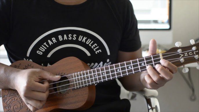 Fingerpicking on the Ukulele | A Beginner’s Guide