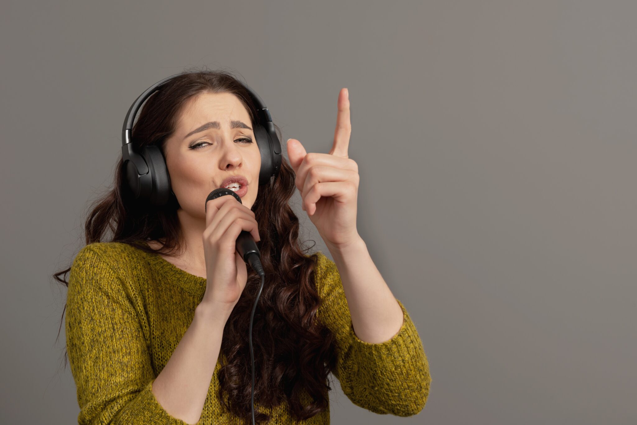 How to Sing High Notes Without Straining