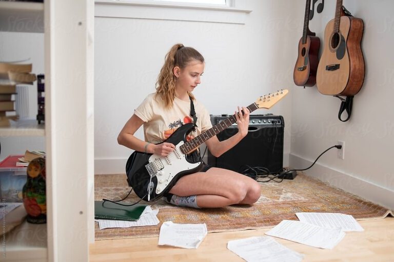 The Perfect Distortion Tone | A Guitarist’s Complete Guide