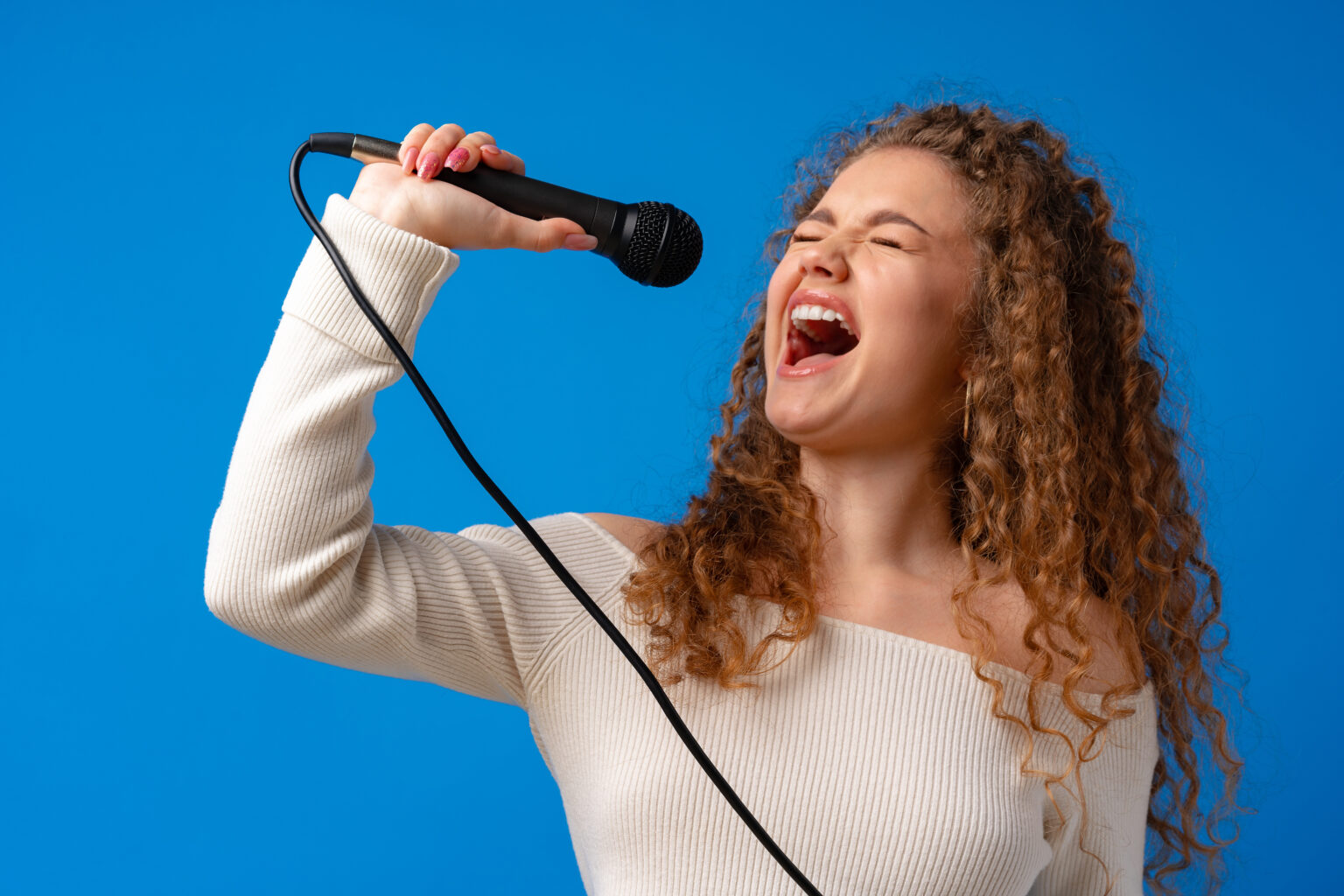 How to Sing Clearly and Expressively