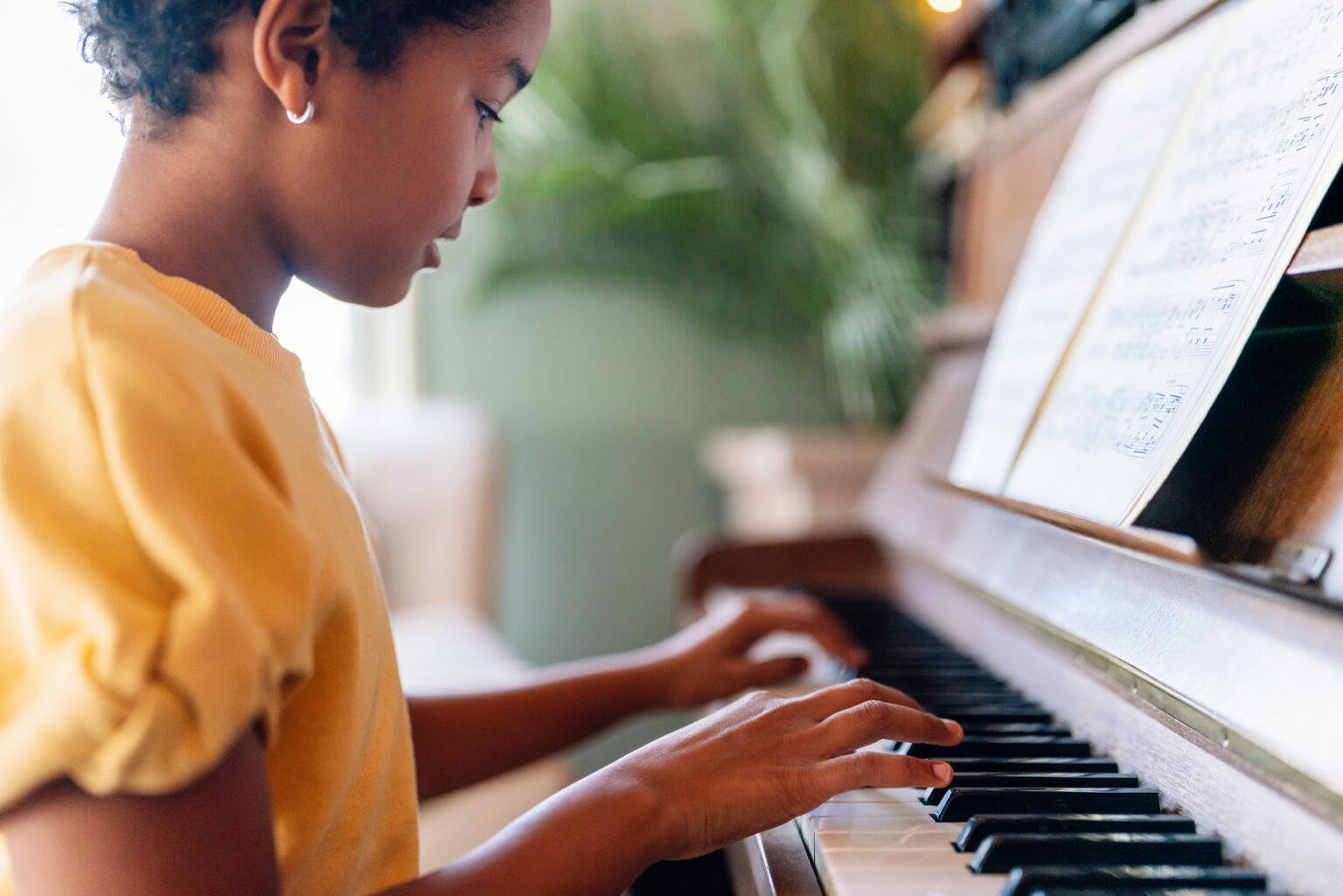 Piano Grade Levels Explained (Beginner to Advanced)